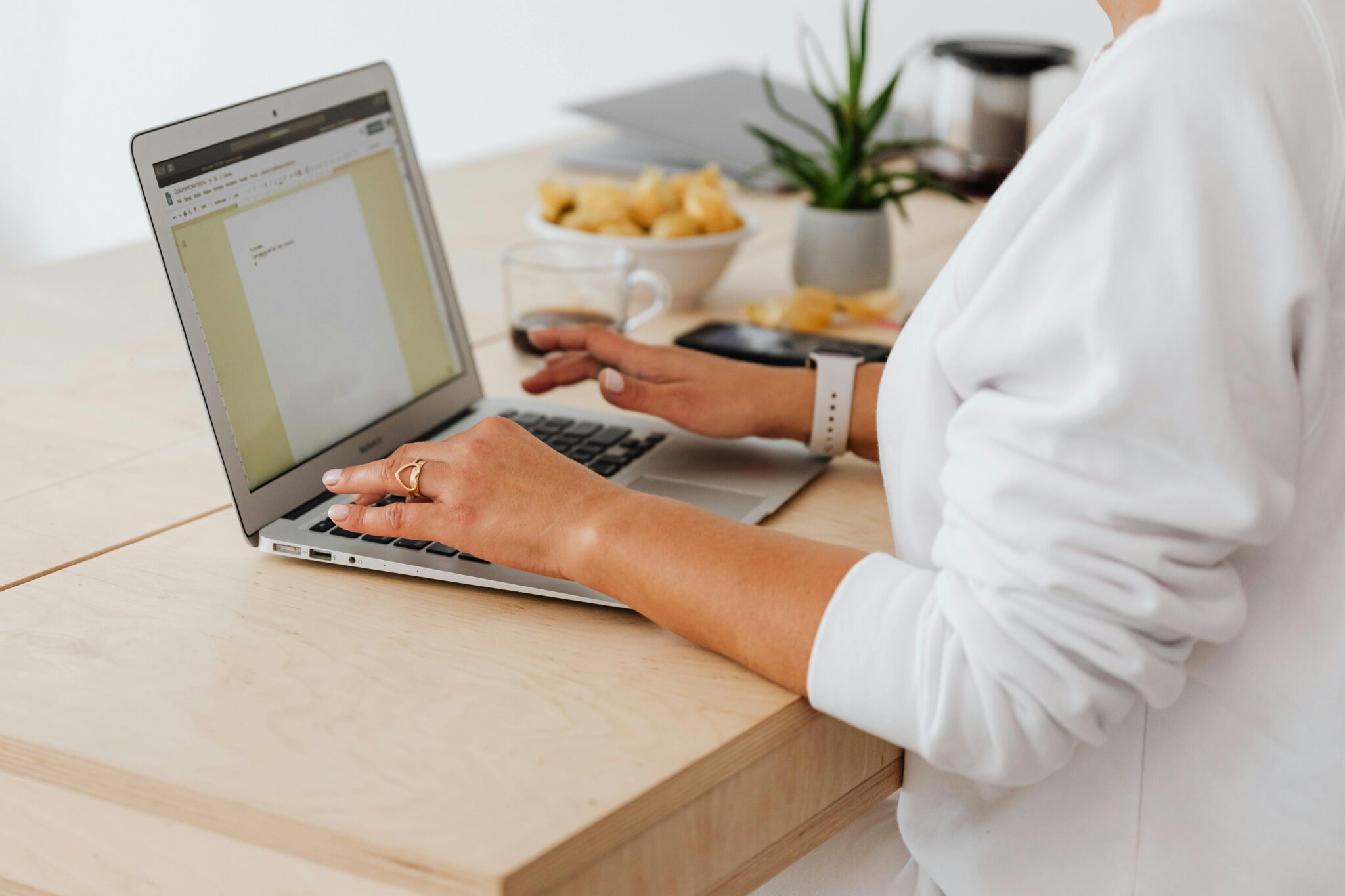 LegalZoom vs. Traditional Patent Firms: Which Is Cheaper (and Safer ...